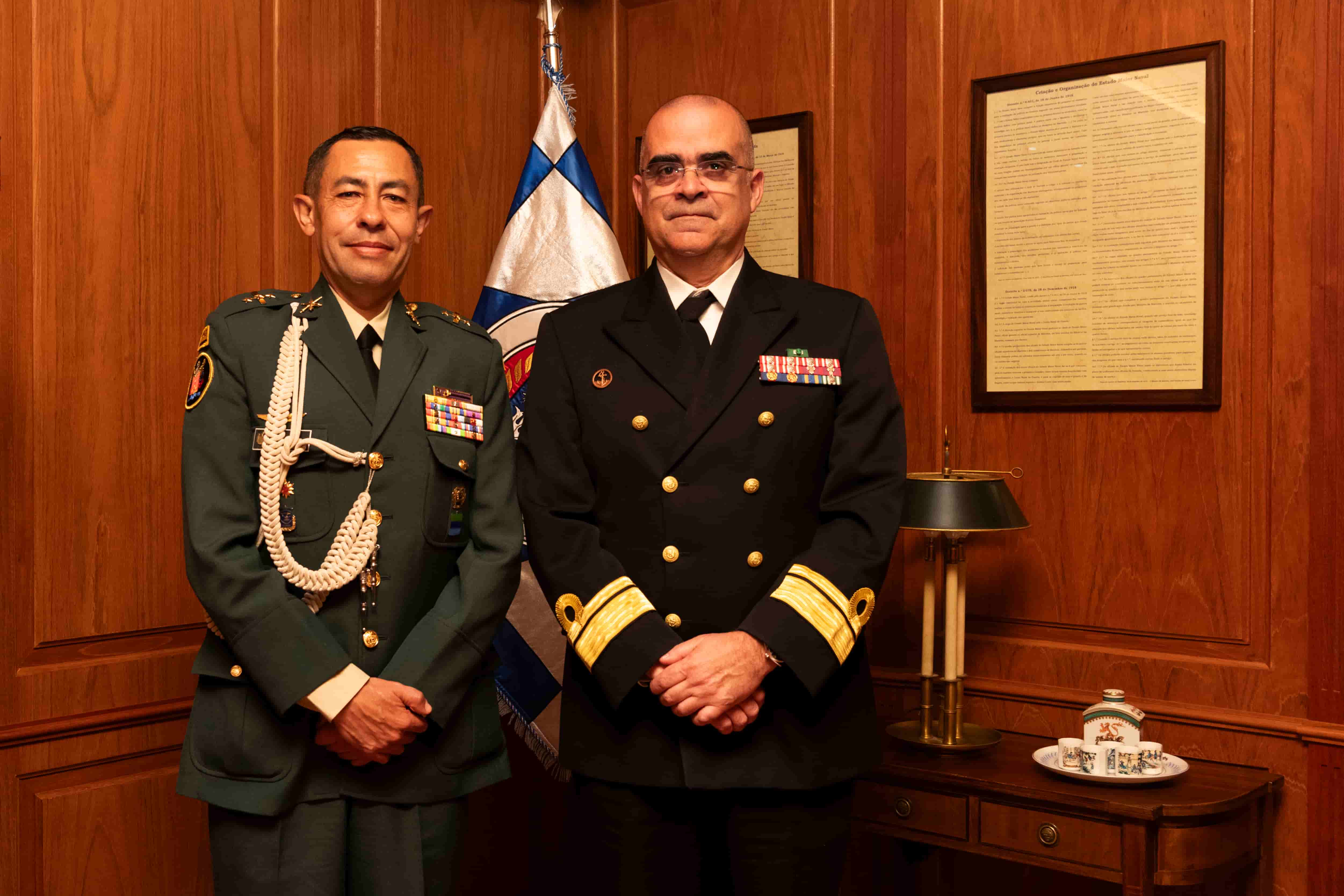 Marinha recebe visita do novo Adido de Defesa da Colômbia