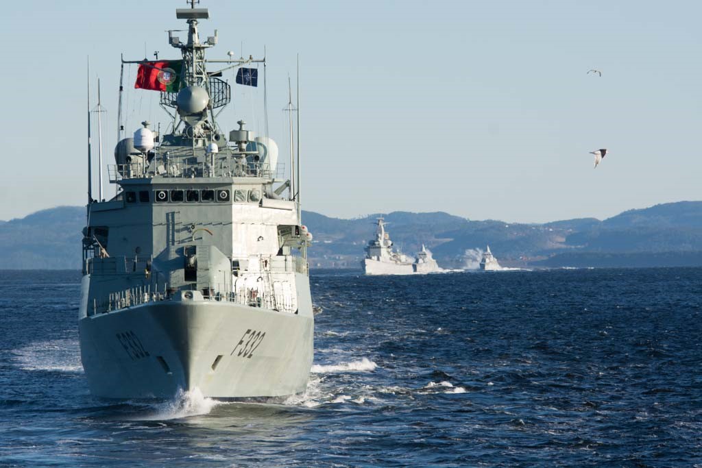 NATO destaca desempenho da Fragata Corte-Real durante missão