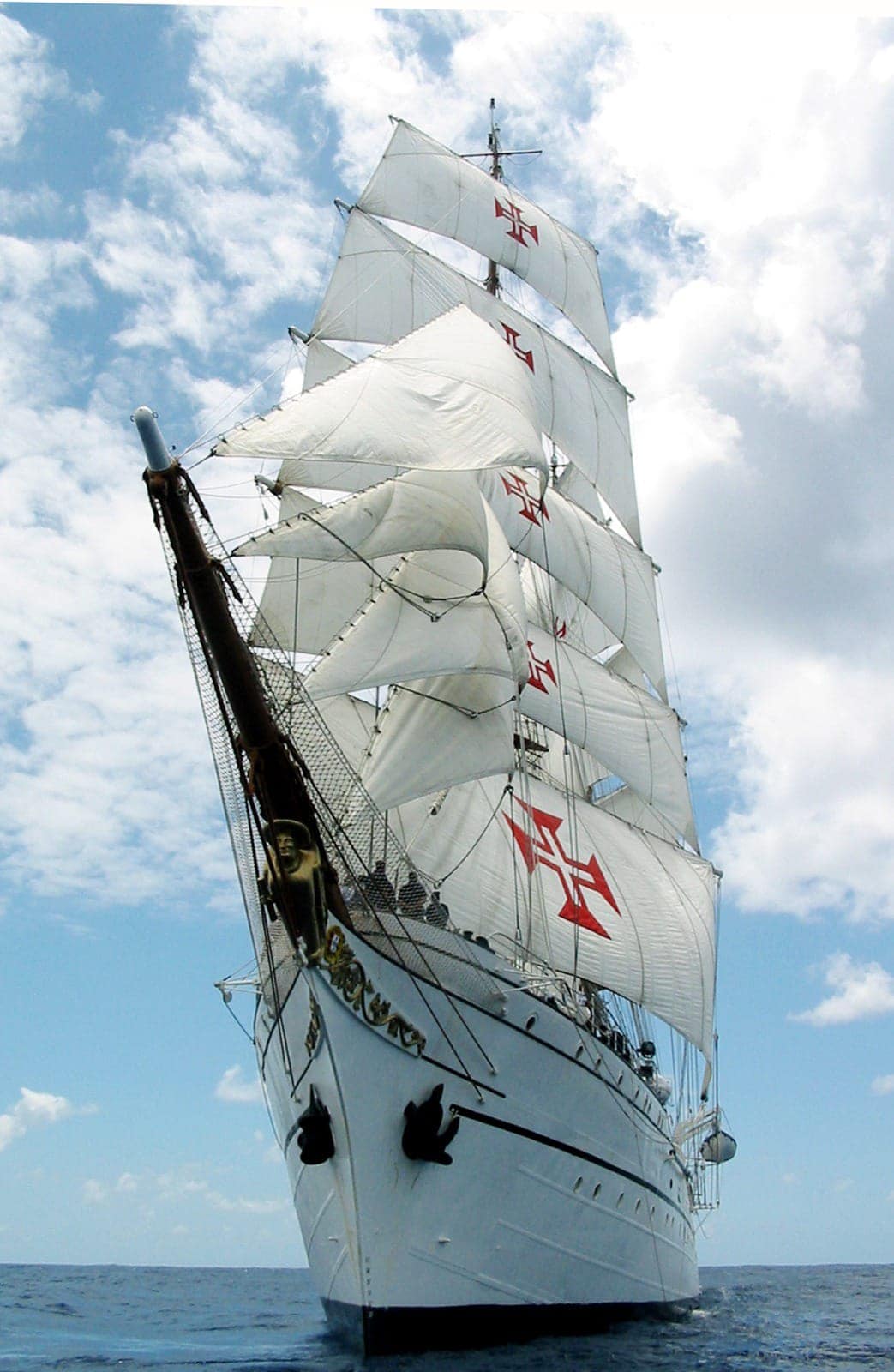 NRP Sagres chega amanhã ao Porto